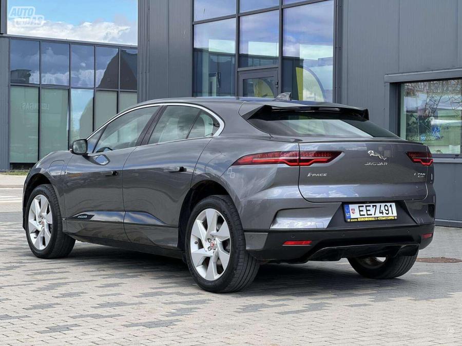 Grey Jaguar I-Pace 2019 in Siauliai, with an engine capacity of 0.00 L and mileage of 107 thousand km for 20400 €, photo 9 on AUTOMOTO.COM.LV