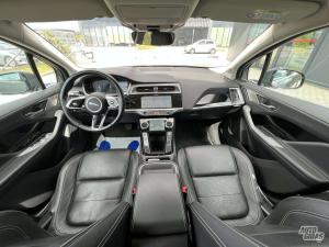Grey Jaguar I-Pace 2019 in Siauliai, with an engine capacity of 0.00 L and mileage of 107 thousand km for 20400 €, photo 21 on AUTOMOTO.COM.LV