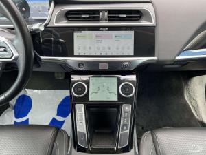 Grey Jaguar I-Pace 2019 in Siauliai, with an engine capacity of 0.00 L and mileage of 107 thousand km for 20400 €, photo 22 on AUTOMOTO.COM.LV