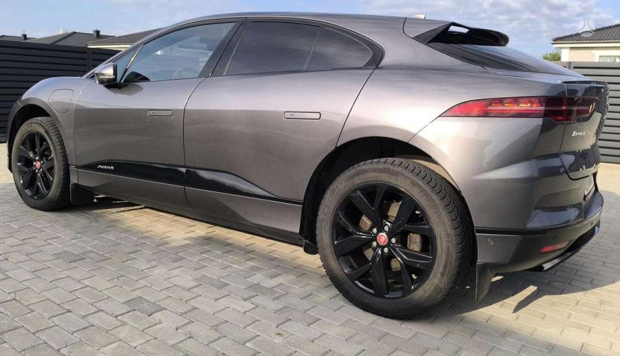 Серый Ягуар I-Pace 2019 в Клайпеда, объемом двигателя 0.00 л и пробегом 70 тыс. км за 20500 €, фото 7 на AUTOMOTO.COM.LV