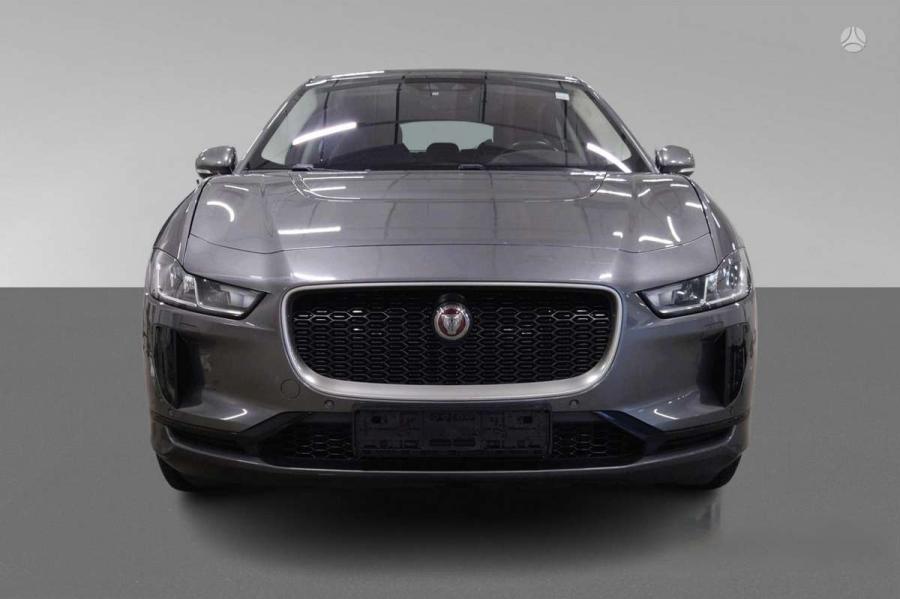 Grey Jaguar I-Pace 2020 in Klaipeda, with an engine capacity of 0.00 L and mileage of 190 thousand km for 15730 €, photo 4 on AUTOMOTO.COM.LV