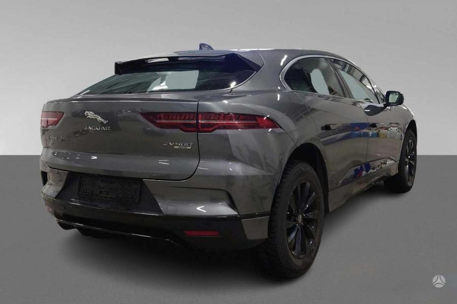 Grey Jaguar I-Pace 2020 in Klaipeda, with an engine capacity of 0.00 L and mileage of 190 thousand km for 15730 €, photo 6 on AUTOMOTO.COM.LV