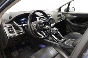 Grey Jaguar I-Pace 2020 in Klaipeda, with an engine capacity of 0.00 L and mileage of 190 thousand km for 15730 €, photo 7 on AUTOMOTO.COM.LV
