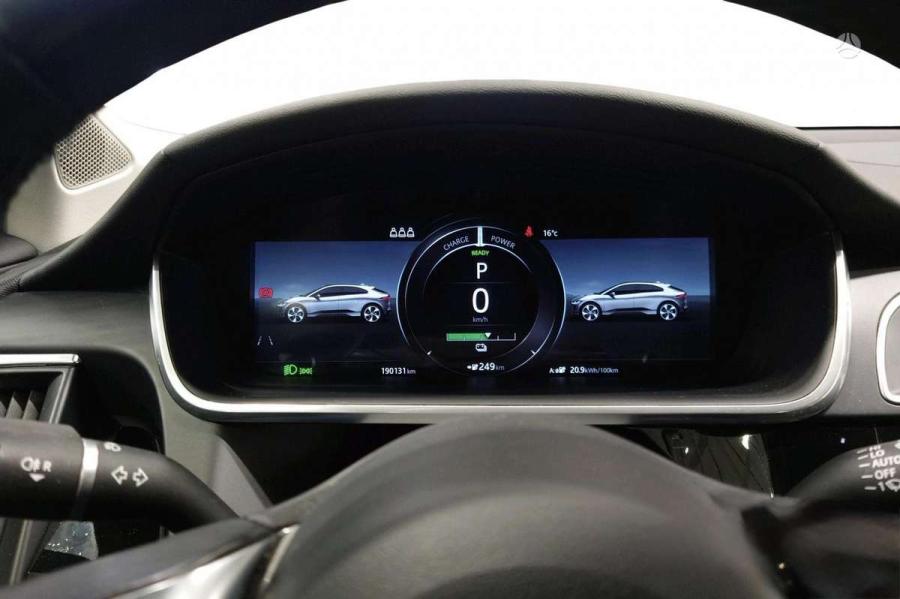 Grey Jaguar I-Pace 2020 in Klaipeda, with an engine capacity of 0.00 L and mileage of 190 thousand km for 15730 €, photo 10 on AUTOMOTO.COM.LV