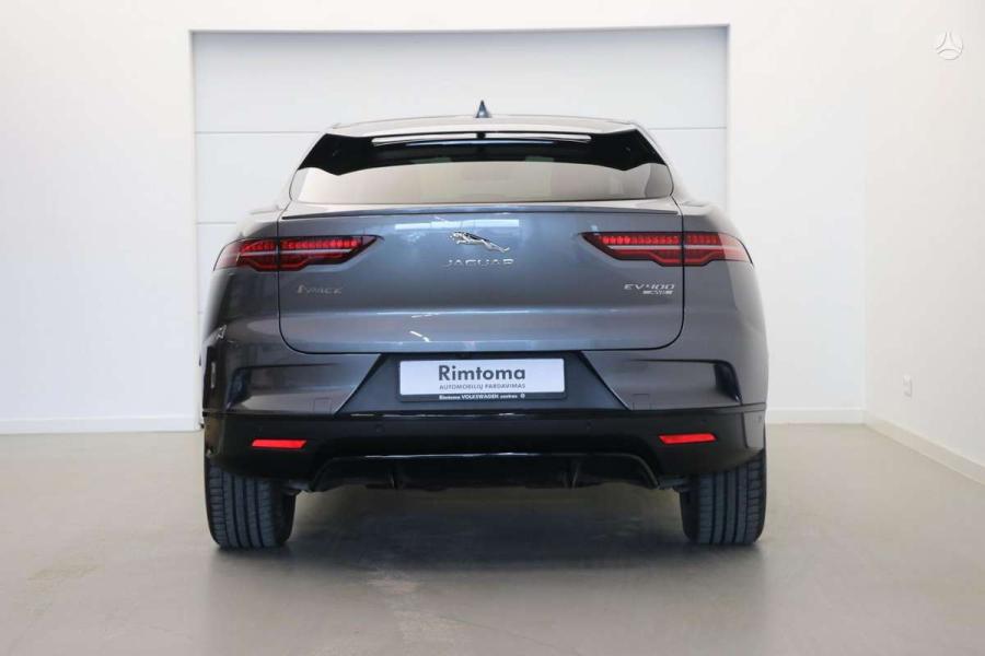 Grey Jaguar I-Pace 2020 in Vilnius, with an engine capacity of 0.00 L and mileage of 39 thousand km for 26990 €, photo 8 on AUTOMOTO.COM.LV