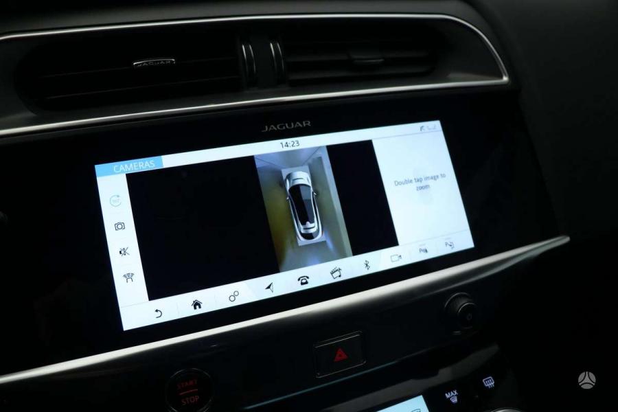Grey Jaguar I-Pace 2020 in Vilnius, with an engine capacity of 0.00 L and mileage of 39 thousand km for 26990 €, photo 25 on AUTOMOTO.COM.LV