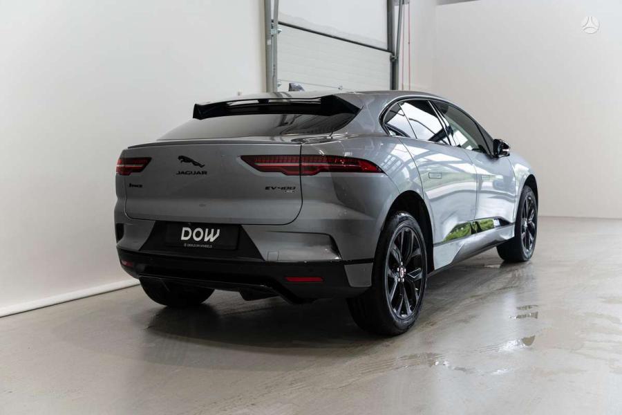 Grey Jaguar I-Pace 2021 in Vilnius, with an engine capacity of 0.00 L and mileage of 47 thousand km for 26900 €, photo 6 on AUTOMOTO.COM.LV