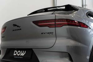 Grey Jaguar I-Pace 2021 in Vilnius, with an engine capacity of 0.00 L and mileage of 47 thousand km for 26900 €, photo 8 on AUTOMOTO.COM.LV