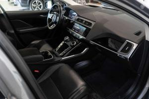 Grey Jaguar I-Pace 2021 in Vilnius, with an engine capacity of 0.00 L and mileage of 47 thousand km for 26900 €, photo 22 on AUTOMOTO.COM.LV