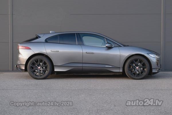 Pelēks Jaguar I-Pace 2018 Tallina, ar dzinēja tilpumu 0.00 L un nobraukumu 131 tūkst. km par 19900 €, foto 4 vietnē AUTOMOTO.COM.LV