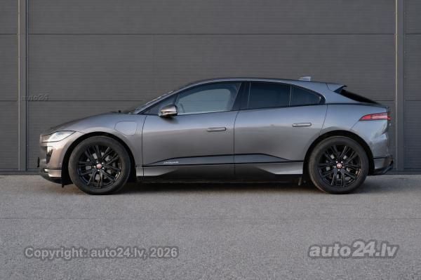 Pelēks Jaguar I-Pace 2018 Tallina, ar dzinēja tilpumu 0.00 L un nobraukumu 131 tūkst. km par 19900 €, foto 6 vietnē AUTOMOTO.COM.LV