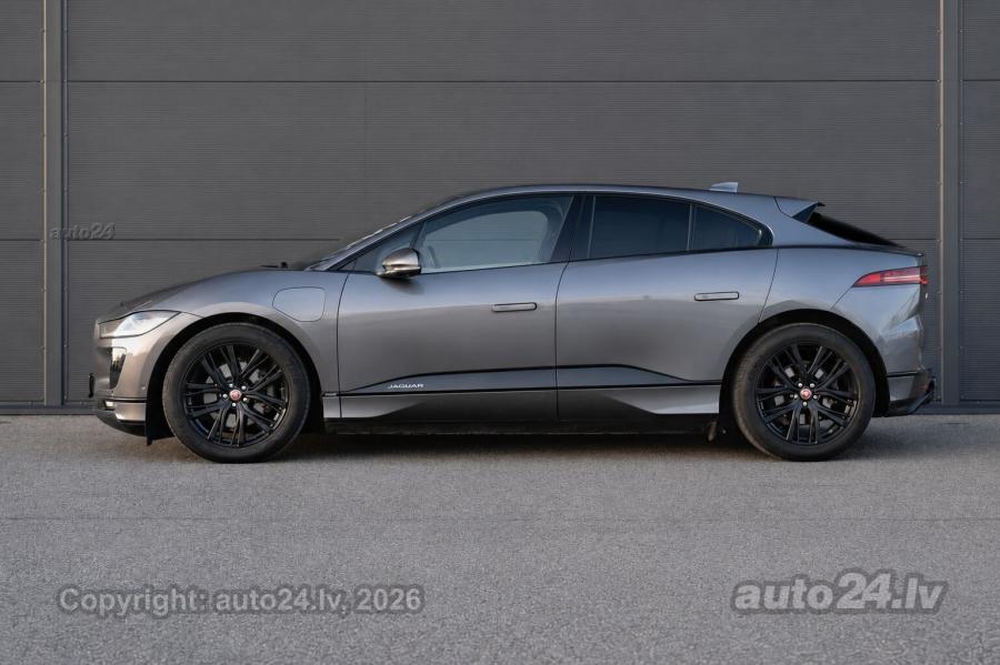Grey Jaguar I-Pace 2018 in Tallinn, with an engine capacity of 0.00 L and mileage of 131 thousand km for 19900 €, photo 7 on AUTOMOTO.COM.LV