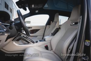 Grey Jaguar I-Pace 2018 in Tallinn, with an engine capacity of 0.00 L and mileage of 131 thousand km for 19900 €, photo 13 on AUTOMOTO.COM.LV