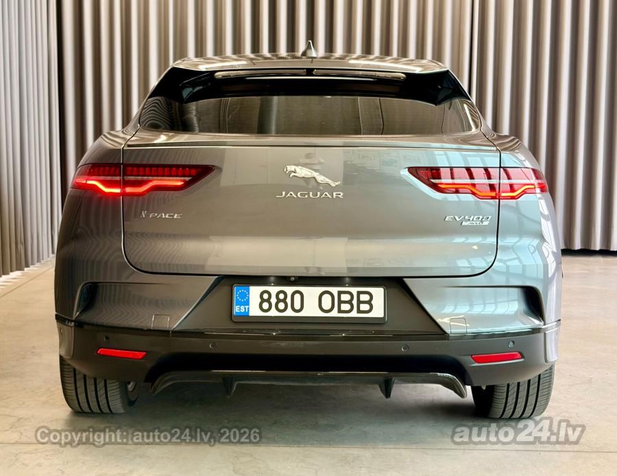 Pelēks Jaguar I-Pace 2018 Tallina, ar dzinēja tilpumu 0.00 L un nobraukumu 0 tūkst. km par 20900 €, foto 5 vietnē AUTOMOTO.COM.LV