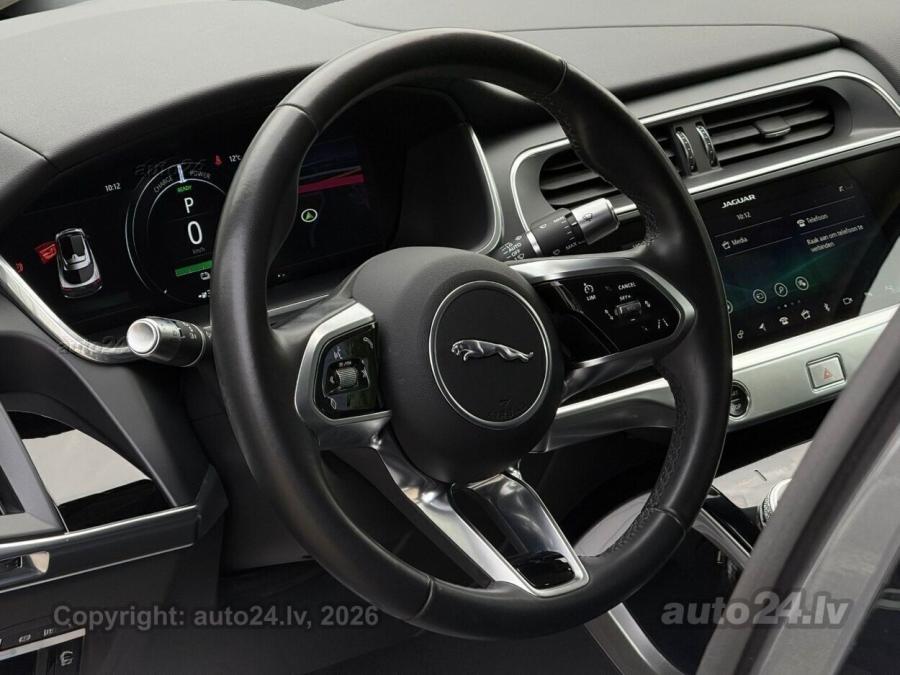 Pelēks Jaguar I-Pace 2018 Tallina, ar dzinēja tilpumu 0.00 L un nobraukumu 0 tūkst. km par 20900 €, foto 8 vietnē AUTOMOTO.COM.LV