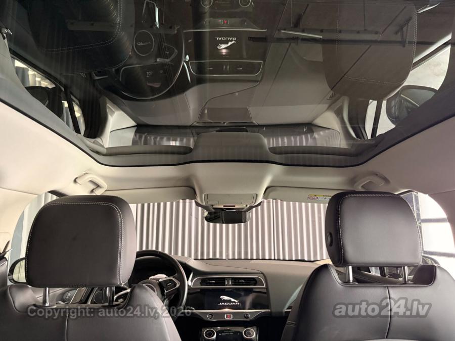 Pelēks Jaguar I-Pace 2018 Tallina, ar dzinēja tilpumu 0.00 L un nobraukumu 0 tūkst. km par 20900 €, foto 15 vietnē AUTOMOTO.COM.LV