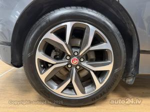 Pelēks Jaguar I-Pace 2019 Tallina, ar dzinēja tilpumu 0.00 L un nobraukumu 77 tūkst. km par 20990 €, foto 8 vietnē AUTOMOTO.COM.LV