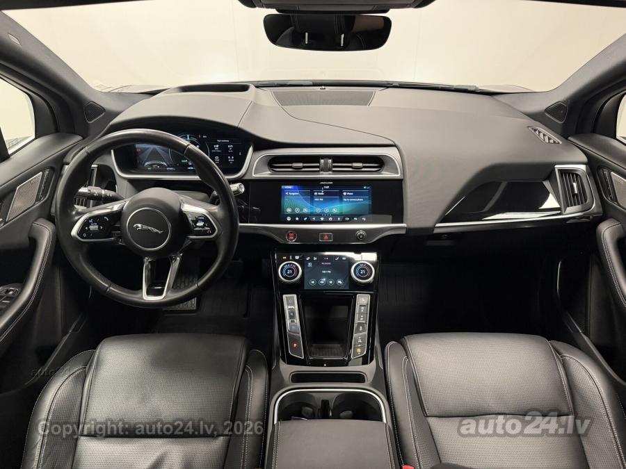 Pelēks Jaguar I-Pace 2019 Tallina, ar dzinēja tilpumu 0.00 L un nobraukumu 77 tūkst. km par 20990 €, foto 14 vietnē AUTOMOTO.COM.LV