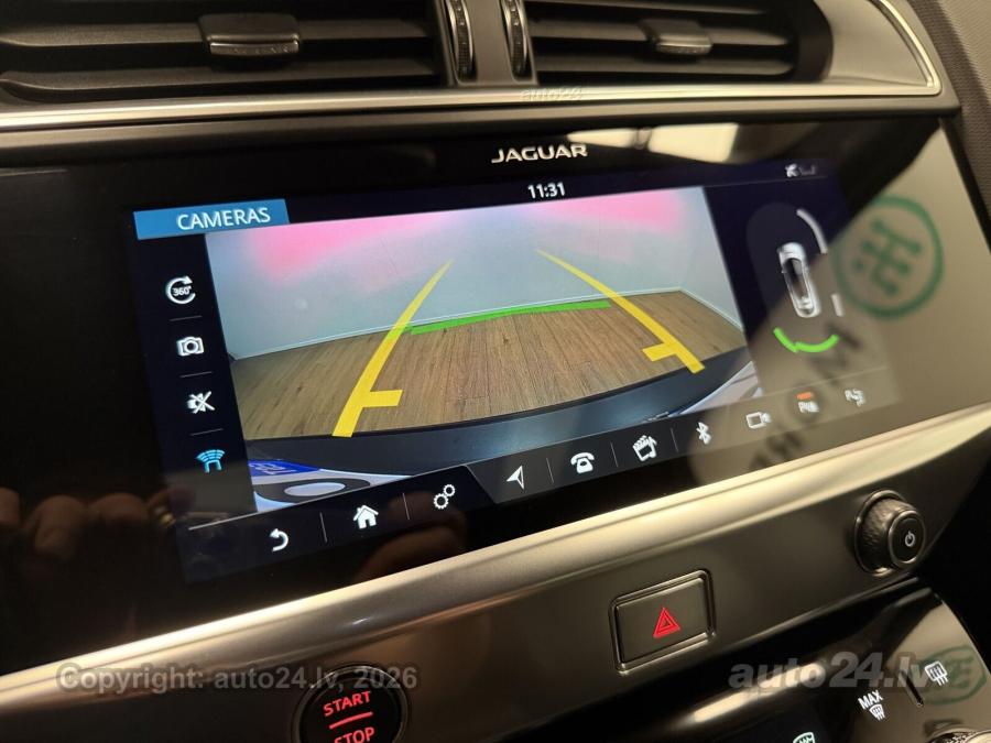 Pelēks Jaguar I-Pace 2019 Tallina, ar dzinēja tilpumu 0.00 L un nobraukumu 77 tūkst. km par 20990 €, foto 19 vietnē AUTOMOTO.COM.LV