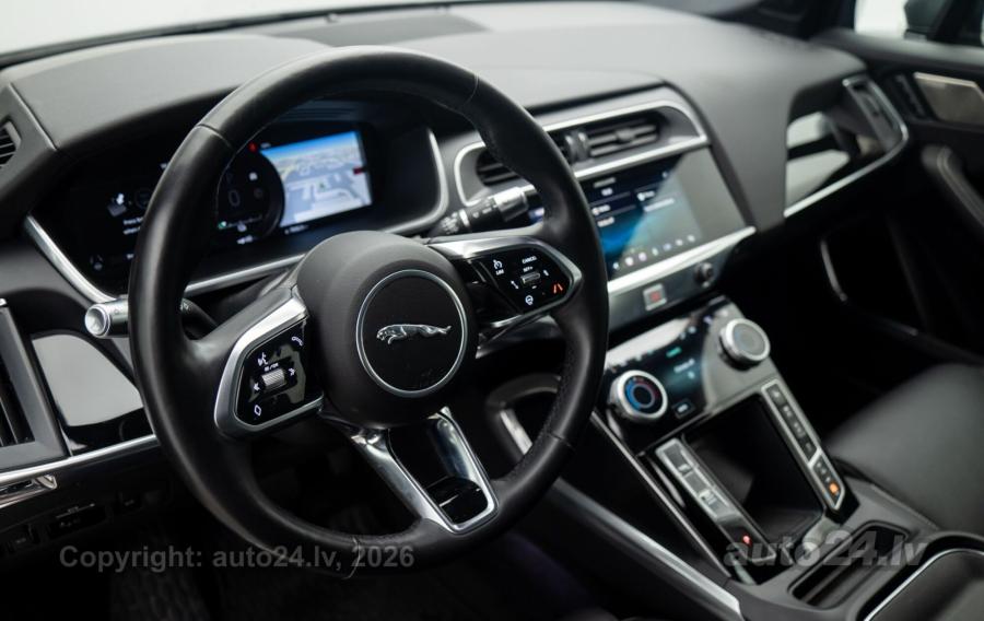 Grey Jaguar I-Pace 2021 in Tallinn, with an engine capacity of 0.00 L and mileage of 103 thousand km for 21999 €, photo 15 on AUTOMOTO.COM.LV