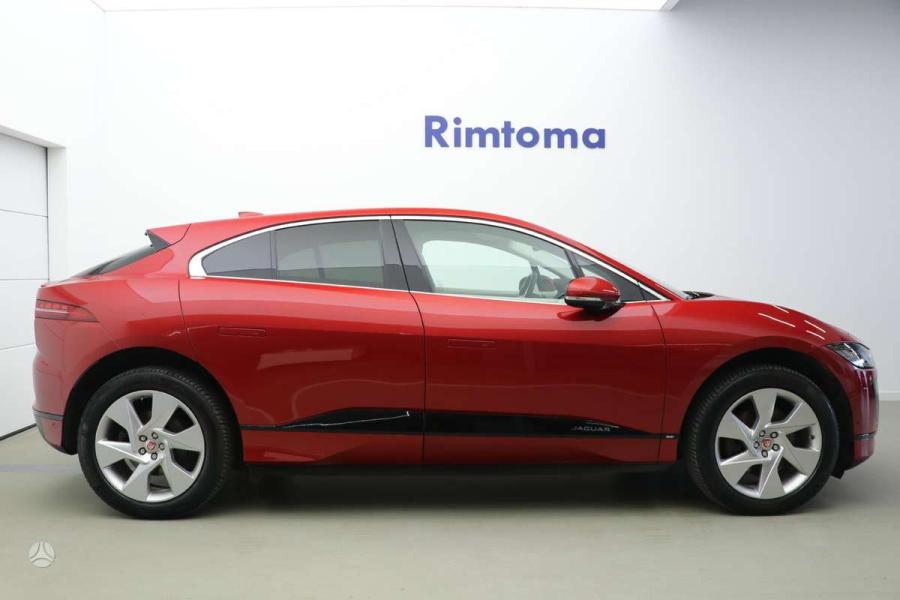 Red Jaguar I-Pace 2019 in Vilnius, with an engine capacity of 0.00 L and mileage of 75 thousand km for 25300 €, photo 4 on AUTOMOTO.COM.LV