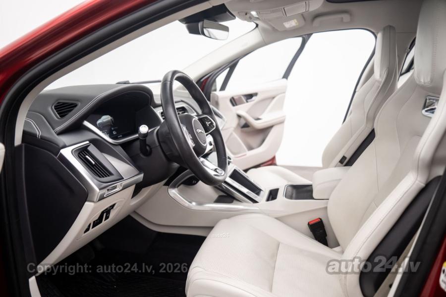 Red Jaguar I-Pace 2019 in Tallinn, with an engine capacity of 0.00 L and mileage of 108 thousand km for 21999 €, photo 9 on AUTOMOTO.COM.LV