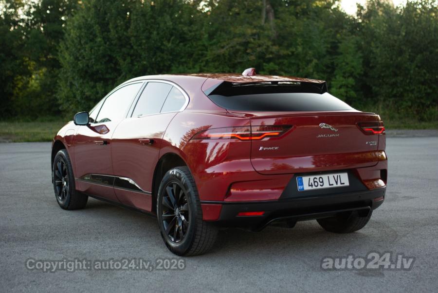 Sarkans Jaguar I-Pace 2019 Pērnava, ar dzinēja tilpumu 0.00 L un nobraukumu 119 tūkst. km par 16990 €, foto 5 vietnē AUTOMOTO.COM.LV