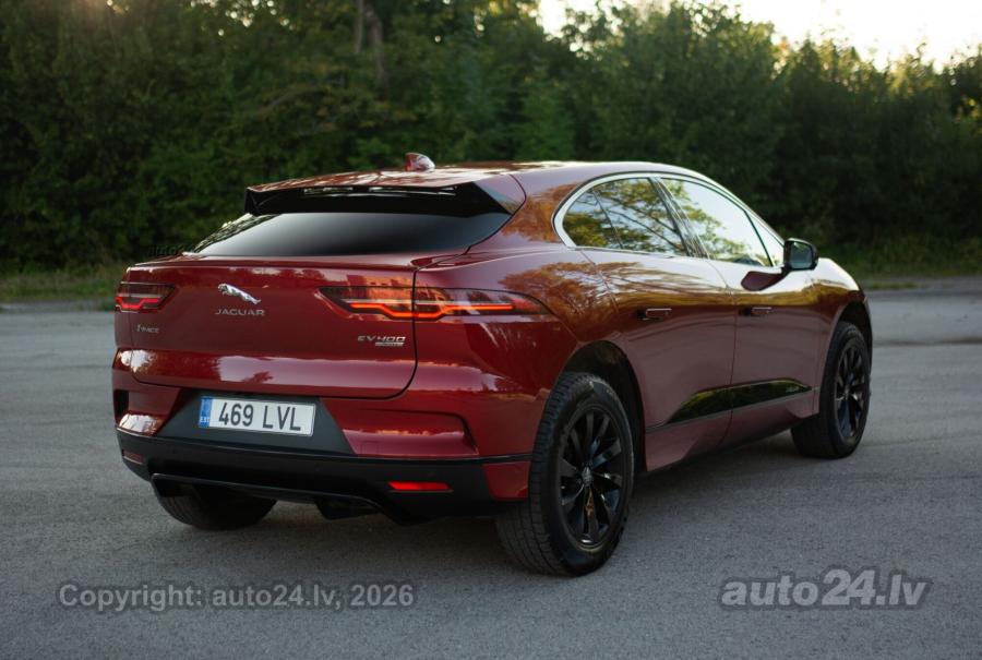 Sarkans Jaguar I-Pace 2019 Pērnava, ar dzinēja tilpumu 0.00 L un nobraukumu 119 tūkst. km par 16990 €, foto 7 vietnē AUTOMOTO.COM.LV