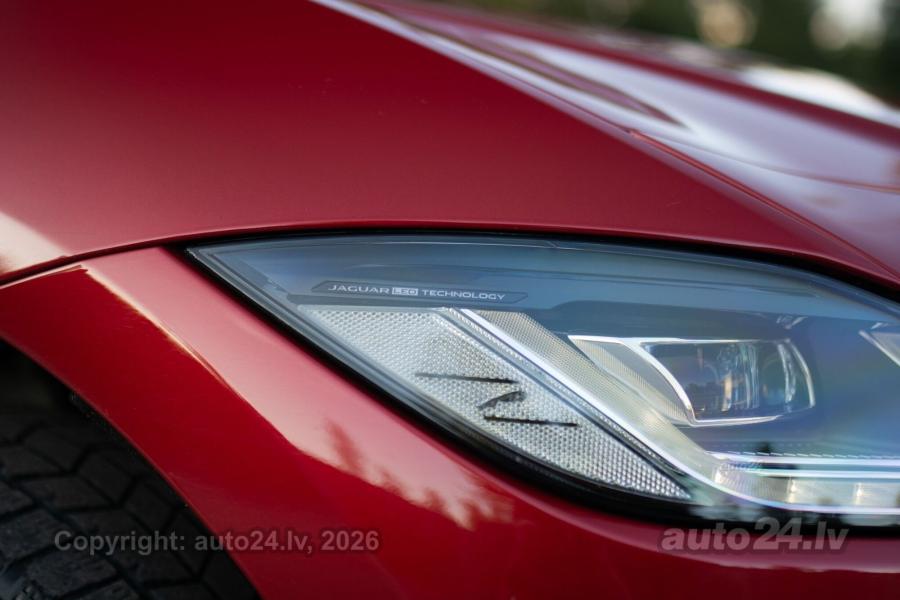 Sarkans Jaguar I-Pace 2019 Pērnava, ar dzinēja tilpumu 0.00 L un nobraukumu 119 tūkst. km par 16990 €, foto 9 vietnē AUTOMOTO.COM.LV