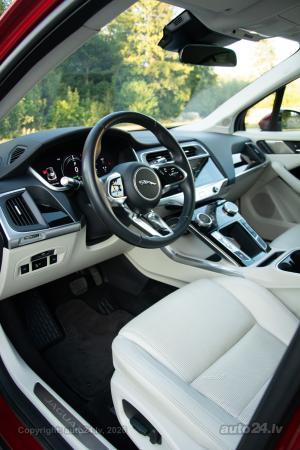 Sarkans Jaguar I-Pace 2019 Pērnava, ar dzinēja tilpumu 0.00 L un nobraukumu 119 tūkst. km par 16990 €, foto 12 vietnē AUTOMOTO.COM.LV