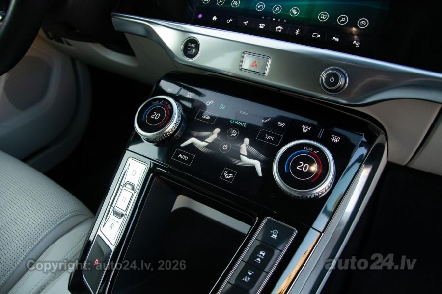 Sarkans Jaguar I-Pace 2019 Pērnava, ar dzinēja tilpumu 0.00 L un nobraukumu 119 tūkst. km par 16990 €, foto 18 vietnē AUTOMOTO.COM.LV