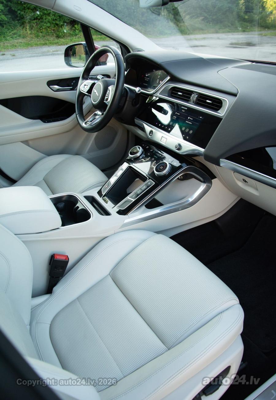 Sarkans Jaguar I-Pace 2019 Pērnava, ar dzinēja tilpumu 0.00 L un nobraukumu 119 tūkst. km par 16990 €, foto 21 vietnē AUTOMOTO.COM.LV