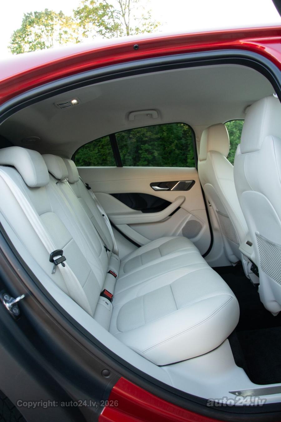 Sarkans Jaguar I-Pace 2019 Pērnava, ar dzinēja tilpumu 0.00 L un nobraukumu 119 tūkst. km par 16990 €, foto 24 vietnē AUTOMOTO.COM.LV