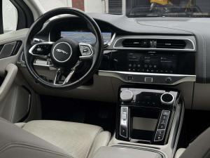 Balts Jaguar I-Pace 2019 Klaipėda, ar dzinēja tilpumu 0.00 L un nobraukumu 156 tūkst. km par 21500 €, foto 5 vietnē AUTOMOTO.COM.LV