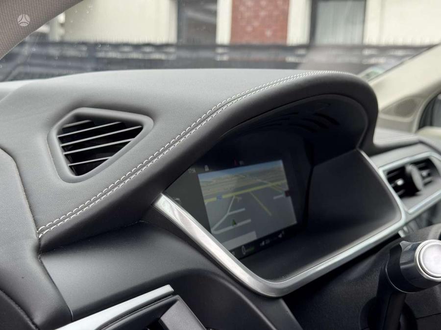 Balts Jaguar I-Pace 2019 Klaipėda, ar dzinēja tilpumu 0.00 L un nobraukumu 156 tūkst. km par 21500 €, foto 22 vietnē AUTOMOTO.COM.LV