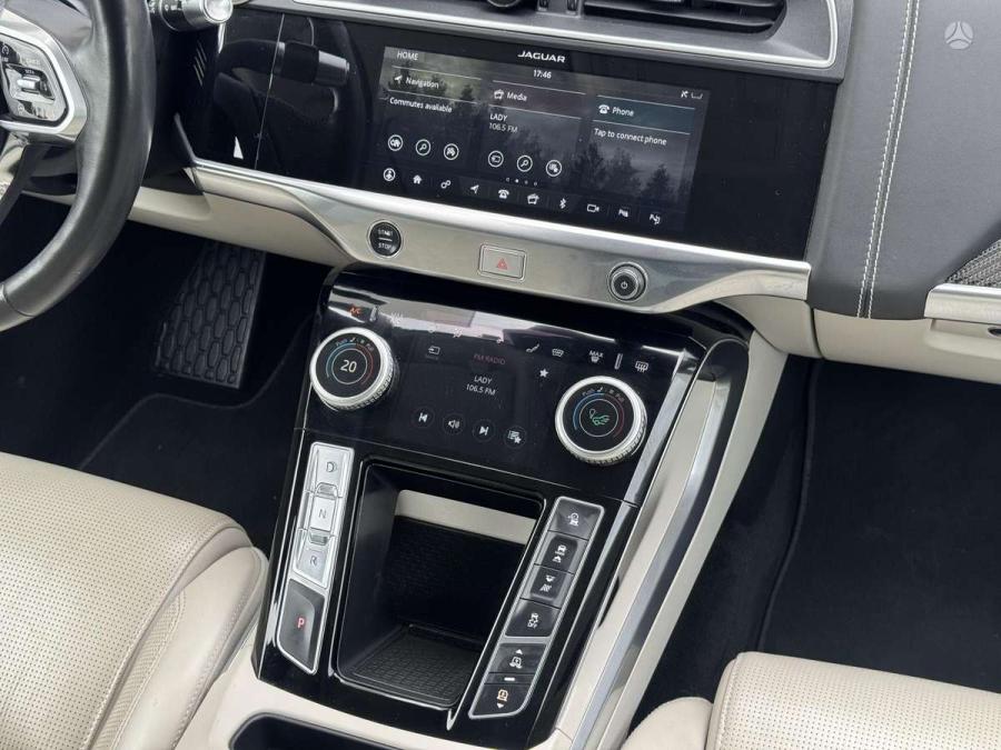 Balts Jaguar I-Pace 2019 Klaipėda, ar dzinēja tilpumu 0.00 L un nobraukumu 156 tūkst. km par 21500 €, foto 26 vietnē AUTOMOTO.COM.LV