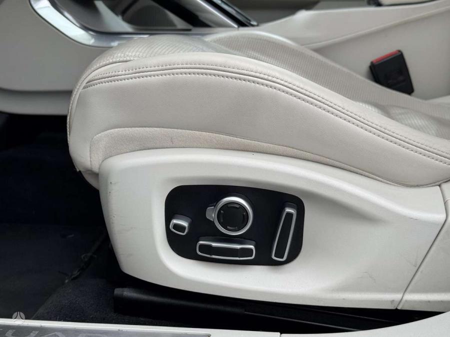 Balts Jaguar I-Pace 2019 Klaipėda, ar dzinēja tilpumu 0.00 L un nobraukumu 156 tūkst. km par 21500 €, foto 35 vietnē AUTOMOTO.COM.LV
