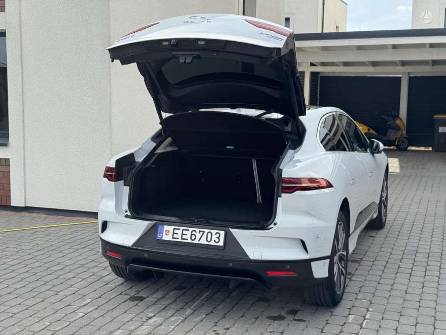 Balts Jaguar I-Pace 2019 Klaipėda, ar dzinēja tilpumu 0.00 L un nobraukumu 156 tūkst. km par 21500 €, foto 44 vietnē AUTOMOTO.COM.LV