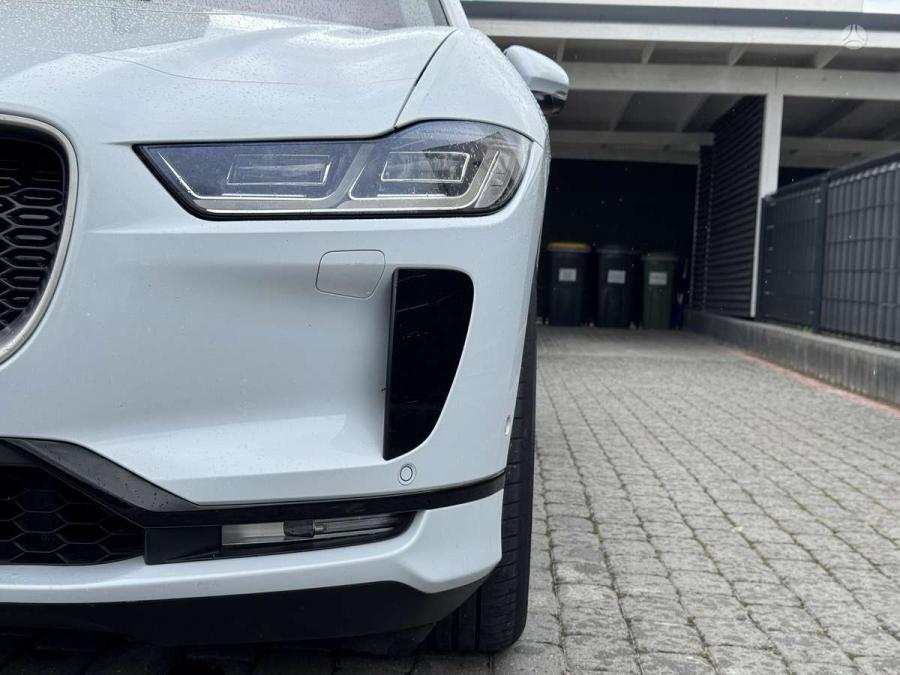 Balts Jaguar I-Pace 2019 Klaipėda, ar dzinēja tilpumu 0.00 L un nobraukumu 156 tūkst. km par 21500 €, foto 46 vietnē AUTOMOTO.COM.LV