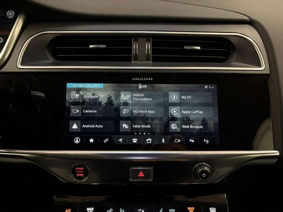 Белый Ягуар I-Pace 2020 в Вильнюс, объемом двигателя 0.00 л и пробегом 84 тыс. км за 24990 €, фото 28 на AUTOMOTO.COM.LV