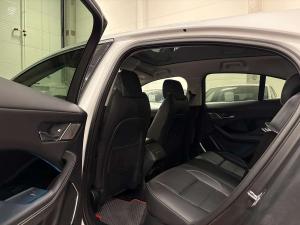 Белый Ягуар I-Pace 2020 в Вильнюс, объемом двигателя 0.00 л и пробегом 84 тыс. км за 24990 €, фото 30 на AUTOMOTO.COM.LV