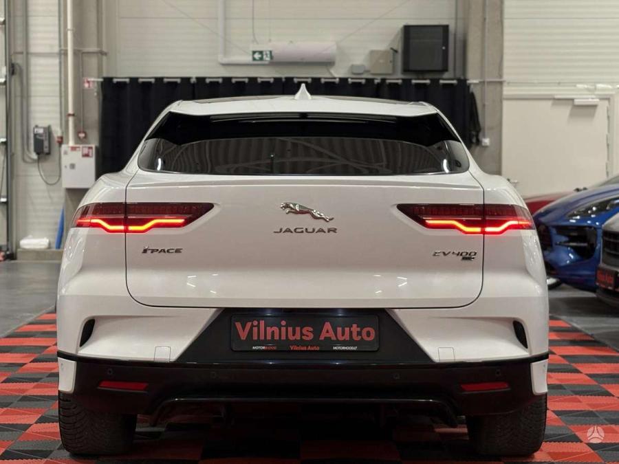 Белый Ягуар I-Pace 2020 в Вильнюс, объемом двигателя 0.00 л и пробегом 84 тыс. км за 24490 €, фото 6 на AUTOMOTO.COM.LV