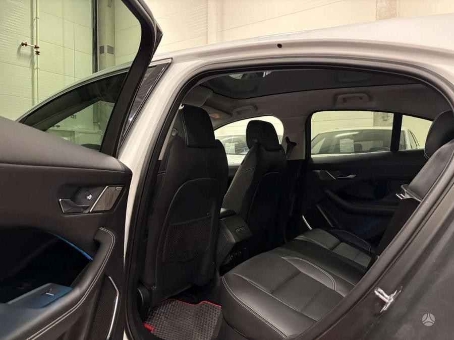 Белый Ягуар I-Pace 2020 в Вильнюс, объемом двигателя 0.00 л и пробегом 84 тыс. км за 24490 €, фото 30 на AUTOMOTO.COM.LV