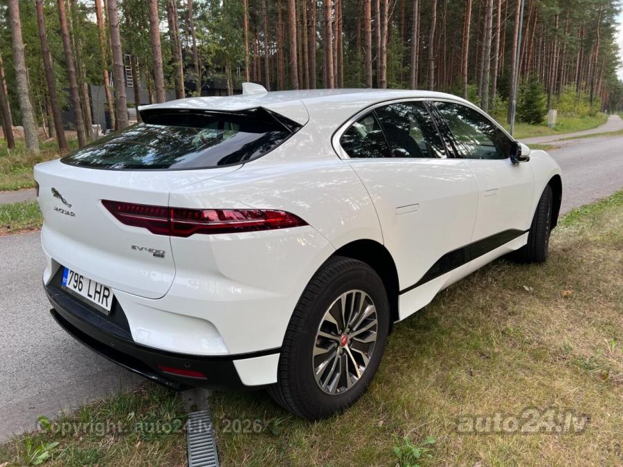 White Jaguar I-Pace 2021 in Tallinn, with an engine capacity of 0.00 L and mileage of 59 thousand km for 35990 €, photo 4 on AUTOMOTO.COM.LV