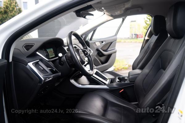 Белый Ягуар I-Pace 2019 в Таллин, объемом двигателя 0.00 л и пробегом 211 тыс. км за 14999 €, фото 7 на AUTOMOTO.COM.LV