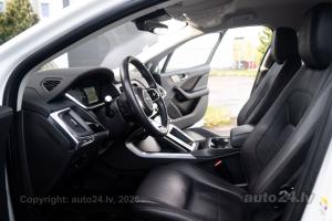 Balts Jaguar I-Pace 2019 Tallina, ar dzinēja tilpumu 0.00 L un nobraukumu 211 tūkst. km par 14999 €, foto 8 vietnē AUTOMOTO.COM.LV