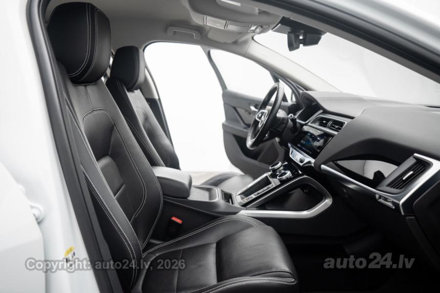 Белый Ягуар I-Pace 2019 в Таллин, объемом двигателя 0.00 л и пробегом 127 тыс. км за 19999 €, фото 12 на AUTOMOTO.COM.LV