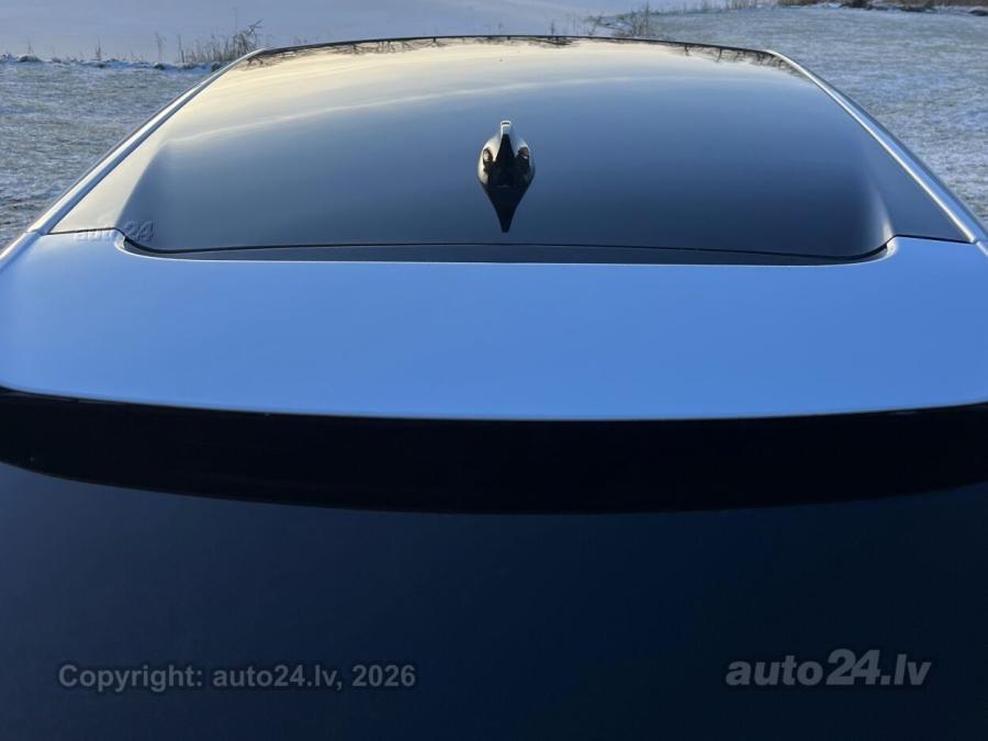 Белый Ягуар I-Pace 2020 в Таллин, объемом двигателя 0.00 л и пробегом 90 тыс. км за 21900 €, фото 5 на AUTOMOTO.COM.LV