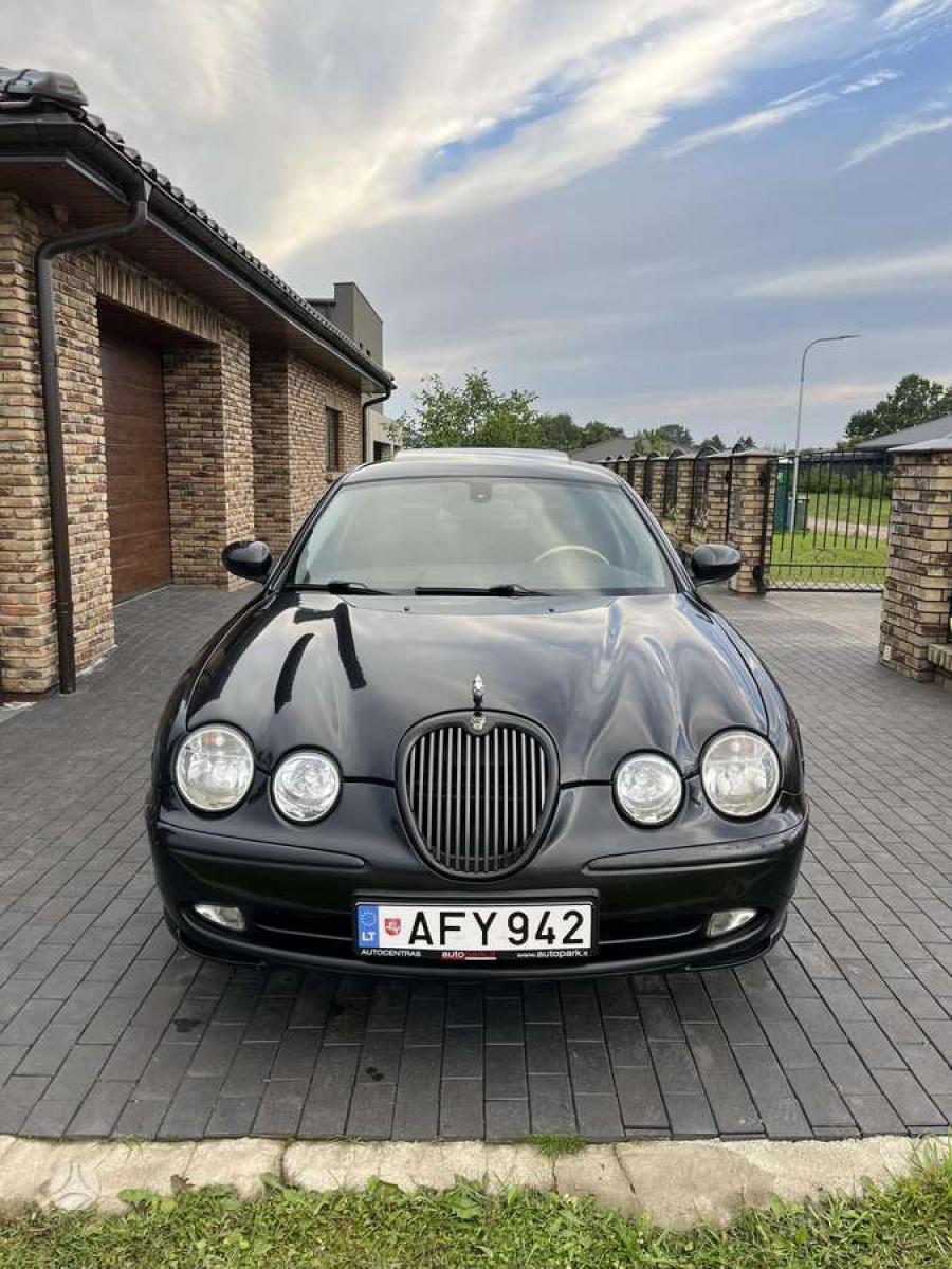 Melns Jaguar S-Type 2003 Kauņa, ar dzinēja tilpumu 4.20 L un nobraukumu 312 tūkst. km par 2000 €, foto 17 vietnē AUTOMOTO.COM.LV