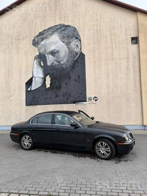 Melns Jaguar S-Type 2005 Kuldīga, ar dzinēja tilpumu 2.70 L un nobraukumu 386 tūkst. km par 1200 €, foto  vietnē AUTOMOTO.COM.LV